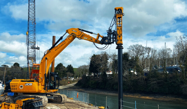 Piling hammers / Movax